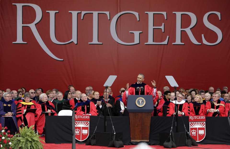 Prezydent USA: budowa murów nie rozwiąże problemów | Polska Agencja ...