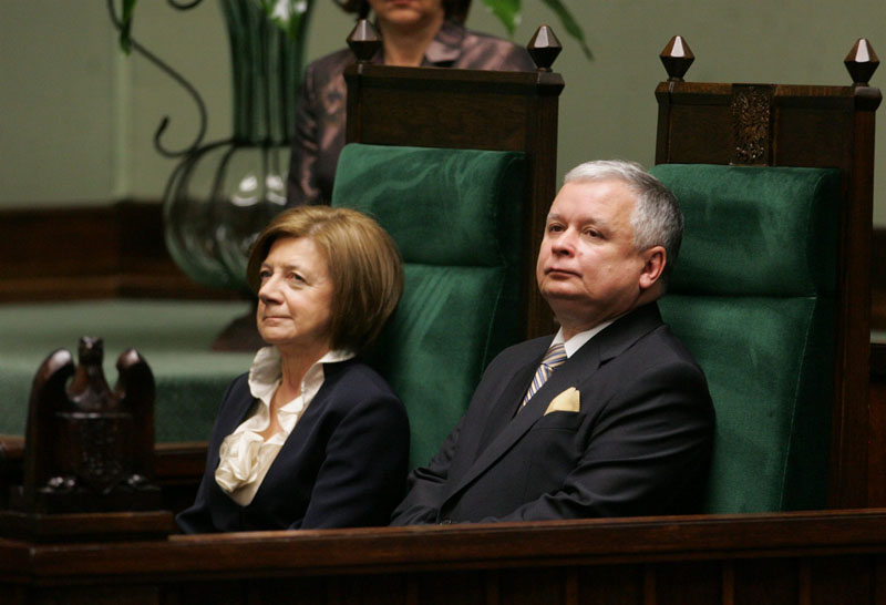 W 11. rocznicę pogrzebu Lecha i Marii Kaczyńskich msza św. w katedrze ...