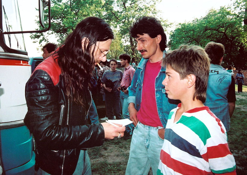 Ryszard Riedel, legendarny wokalista Dżemu, obchodziłby dziś 65 ...