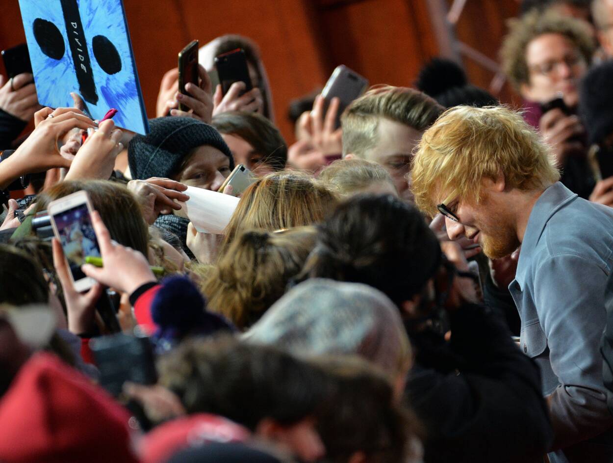 Nie tylko kościół z kryptą. Ed Sheeran zbuduje też własne obserwatorium ...